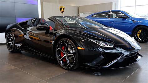 Lamborghini Huracan Black
