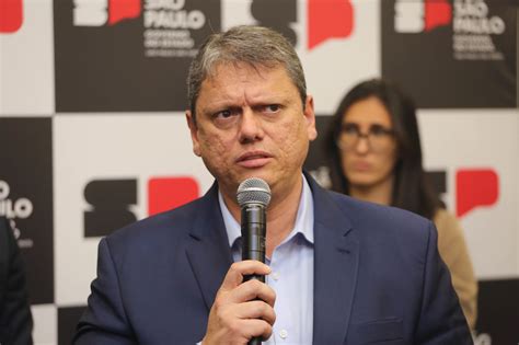 Onze dos 25 secretários de Tarcísio acumulam cargos em conselhos de