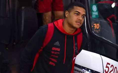 Flamengo Renova Contrato Igor Jesus