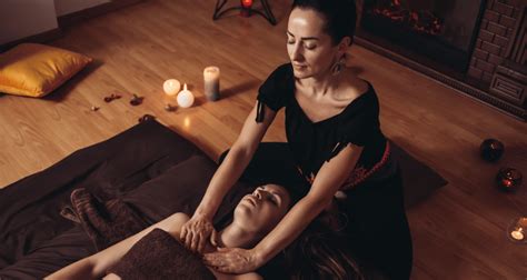 La Quintessence De LÊtre Formation Au Massage Tantrique