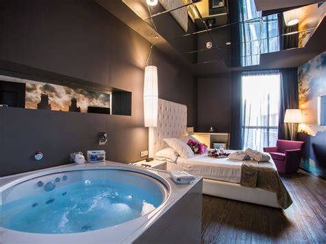22 Hoteles con Jacuzzi en la Habitación WoW