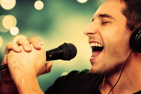 Cómo cuidar tu voz para cantar 7 consejos