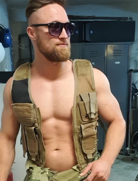 Bestil Stripper Hos SkyStrip Og Book Landets Bedste Pige Og Mande Strip