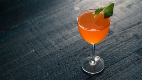 Recette Du Naked And Famous Cocktail Au Mezcal Cocktails Club
