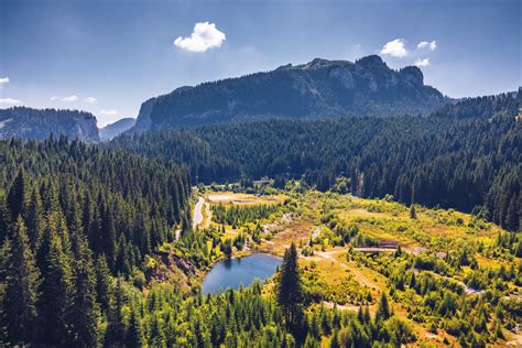 Locuri De Vizitat In Zona Sinaia Casa Anne Marie Pensiune Sinaia