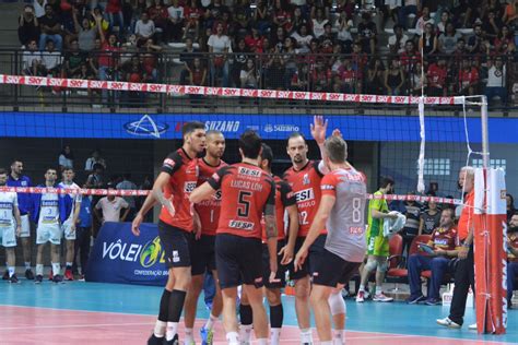 Em Jogo Decidido No Tie Break Sesi Sp Vence O V Lei Campinas Pela