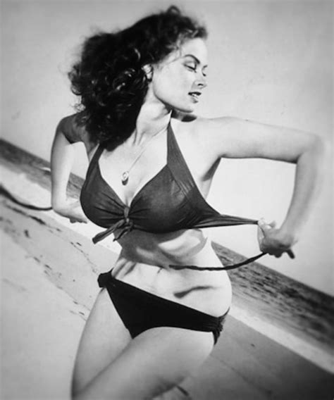 Irish Mccalla Nude Xxgasm