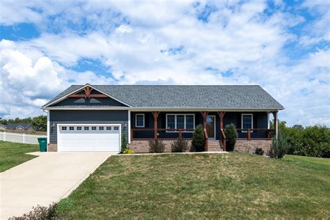 315 Coyote Run Broadway VA 22815 Compass