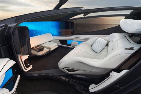 Cadillacs Innerspace Is An Autonomous Luxury Lounge On Wheels Maxim