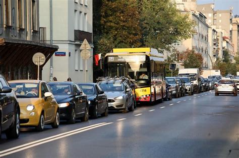 Strefa Czystego Transportu w Warszawie obejmie większy obszar miasta