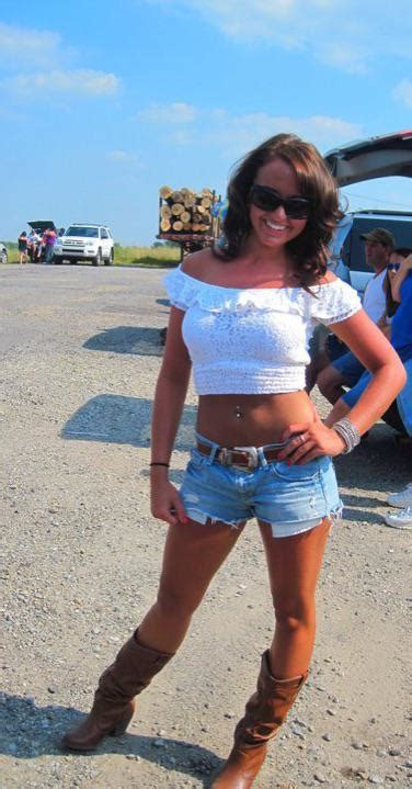 Daisy Duke Cowgirl R PrettyCowgirls