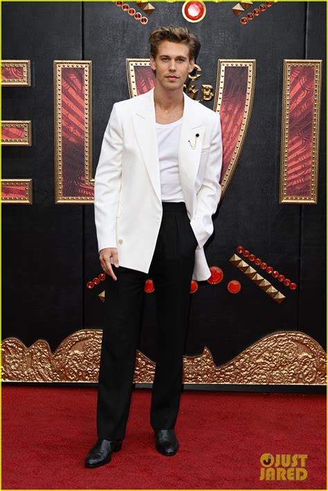 Photo Austin Butler Tom Hanks More Cast Elvis Premiere London 37