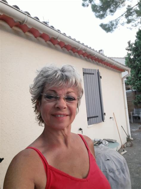 Rencontre Cathy 65 ans Nîmes Cathy enchantée Je recherche un