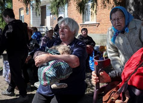 Rusija i Ukrajina Rusi krenuli u napad na Harkov Ukrajinci gađaju