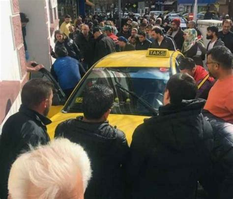 Taksici direksiyon başında kalp krizi geçirdi Kocaeli Son Dakika