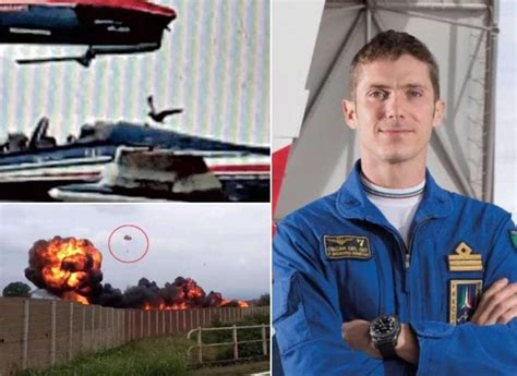 La Foto Di Un Uccello Tra Le Frecce Tricolori Poco Prima Dello Schianto