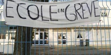 Salaires postes conditions de travail réformes éducation en danger