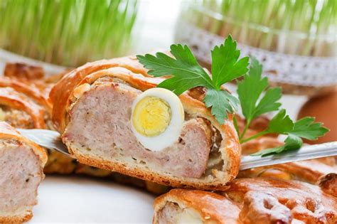 Pasztet w cieście przepis świąteczny Beszamel pl