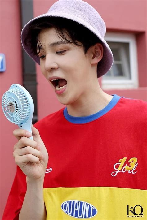 Sevdi Im Ateez Foto Raflar Rastgele Rastgele Amreading Books