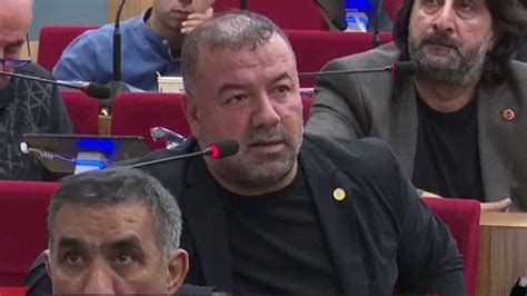 AKP li Meclis Üyesi Kadın Cinayetleri Açıklamasıyla Partiden İstifa