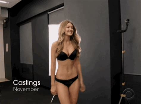 Gigi Hadid  By Mashable Find And Share On Giphy