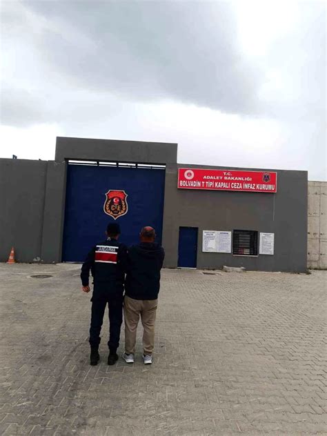 Afyonkarahisar da 5 yıl hapis cezası bulunan şahıs yakalandı Haberler