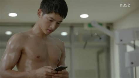 SONG JOONG KI SHIRTLESS SCENE YouTube