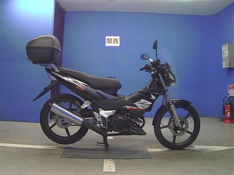 Мотоцикл нейкед байк naked bike Honda SONIC 125 купить по цене 104000