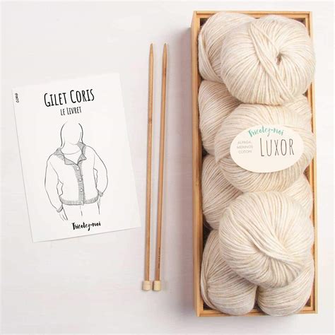 Coris Cardigan In Kit Tricotez Moi Knitting Kit