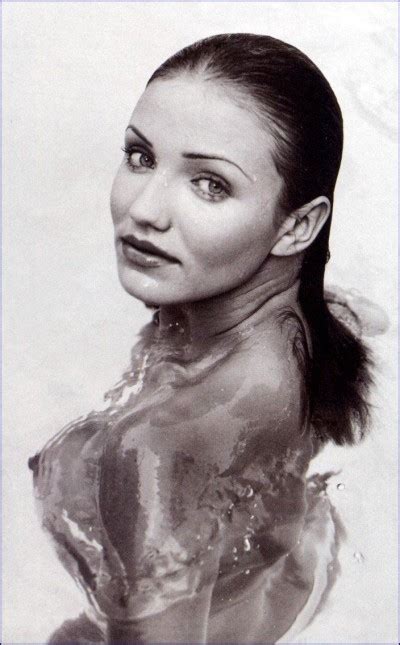 Toutes Les Photos De Cameron Diaz Nue Et Seins Nus Whassup
