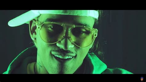 Bryant Myers Un Ratito Mas Ft Bad Bunny Video Oficial YouTube Music