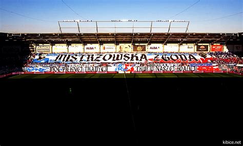 Galeria Ruch Chorzów Wisła Kraków 2023 04 22 Kibice net