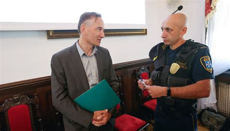 Awantura O Pomnik Czynu Rewolucyjnego Na Sesji Rzeszowskiej Rady Miasta