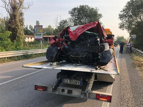 Frontale Sulla Bis A Mazzano Un Ferito Grave Giornale Di Brescia
