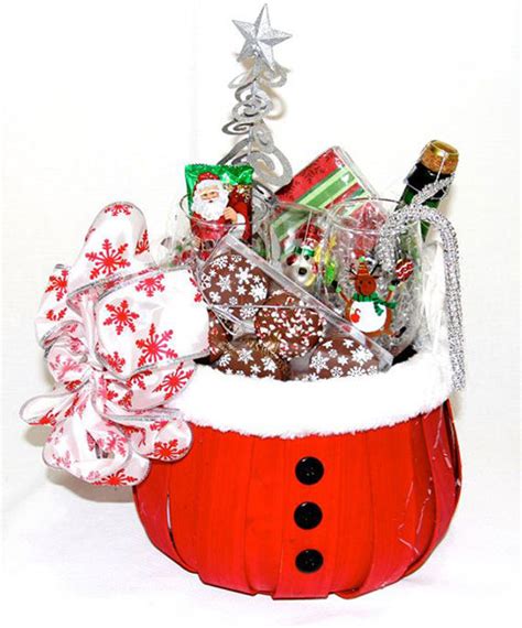 40 Best Christmas Gift Basket Decoration Ideas All About Christmas