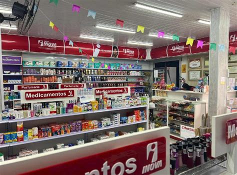 Rede Inova Drogarias RC Farma Móveis para Farmácia e Perfumaria