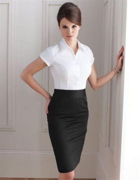 24 Gorgeous And Girlish Pencil Skirt Outfits For Work Styleoholic