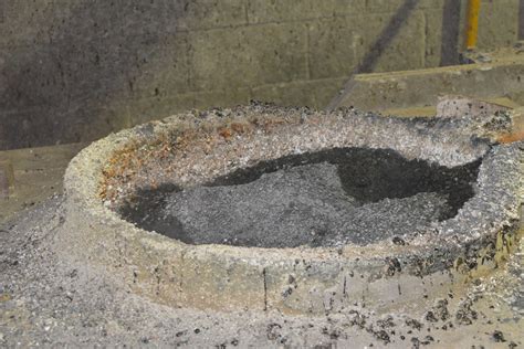 Proceso de la industria metalúrgica con inducción ElectroHeat Induction