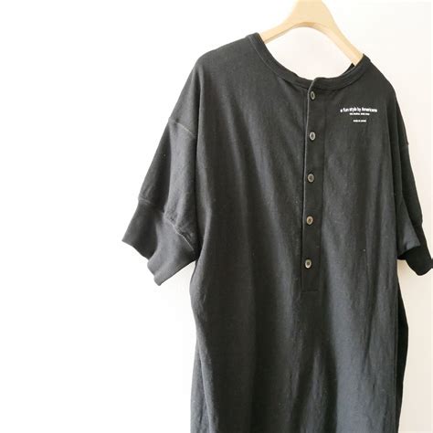 店舗新入荷情報DEUXIEME CLASSE 購入AmericanaのAme TシャツとHENRY プルオーバーが入荷しました