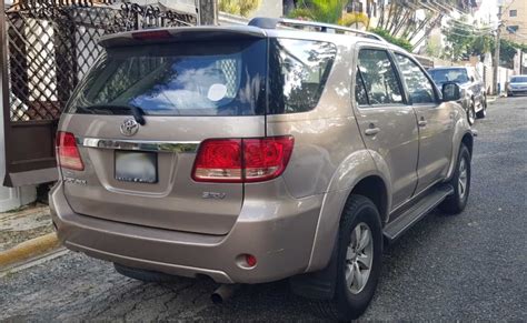 Plaza Libre Toyota Fortuner 2007
