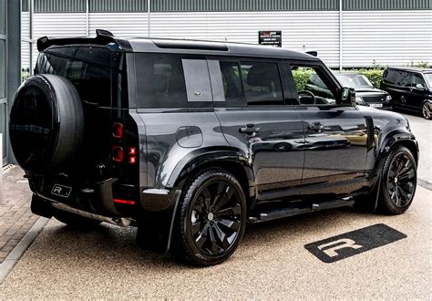 2022 Land Rover Defender 110 P300 X Dynamic Urban