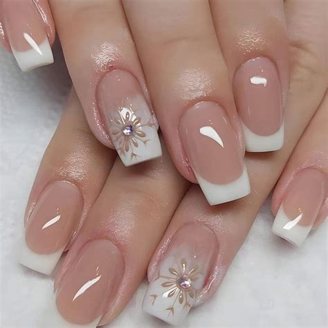 Amazon Rikview Medium Press On Nails White French Tips Nails