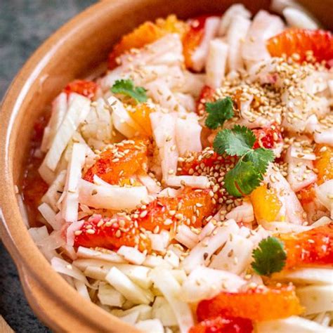 Salade de fenouil aux agrumes coriandre et sésame