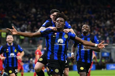 Inter Lecce 2 0 Le Pagelle E Il Tabellino Della Partita