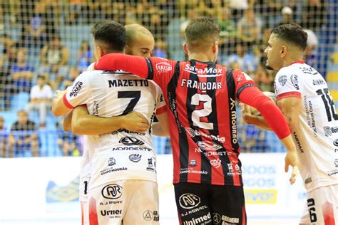 Campo Mourão Futsal recebe nesta quinta o Dois Vizinhos pelo Paranaense