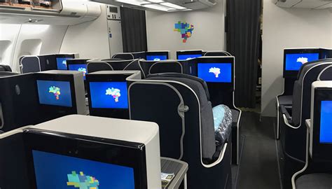 Como é voar a Azul de Campinas para Lisboa Classe Executiva Vou na