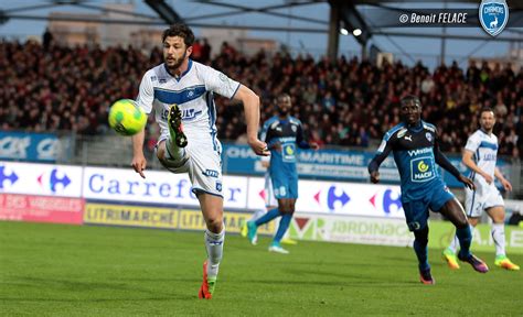 FOOT LIGUE 2 CHAMOIS NIORTAIS FC AJ AUXERRE LE 31 03 201 Flickr