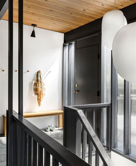 A Fresh Update For Hillside Midcentury By SHED Architecture Design