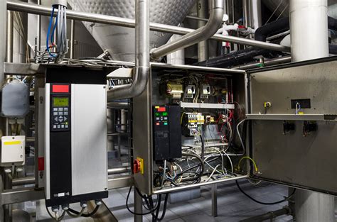 How To Calculate Temperature Rise Inside Enclosures Polycase