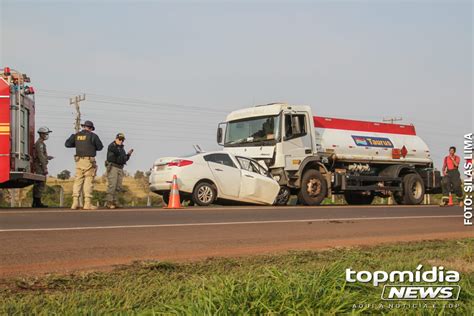 Ultrapassagem indevida causou acidente que matou família na BR 262